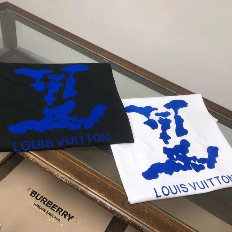 Indistinguishable Louis Vuitton T-Shirts