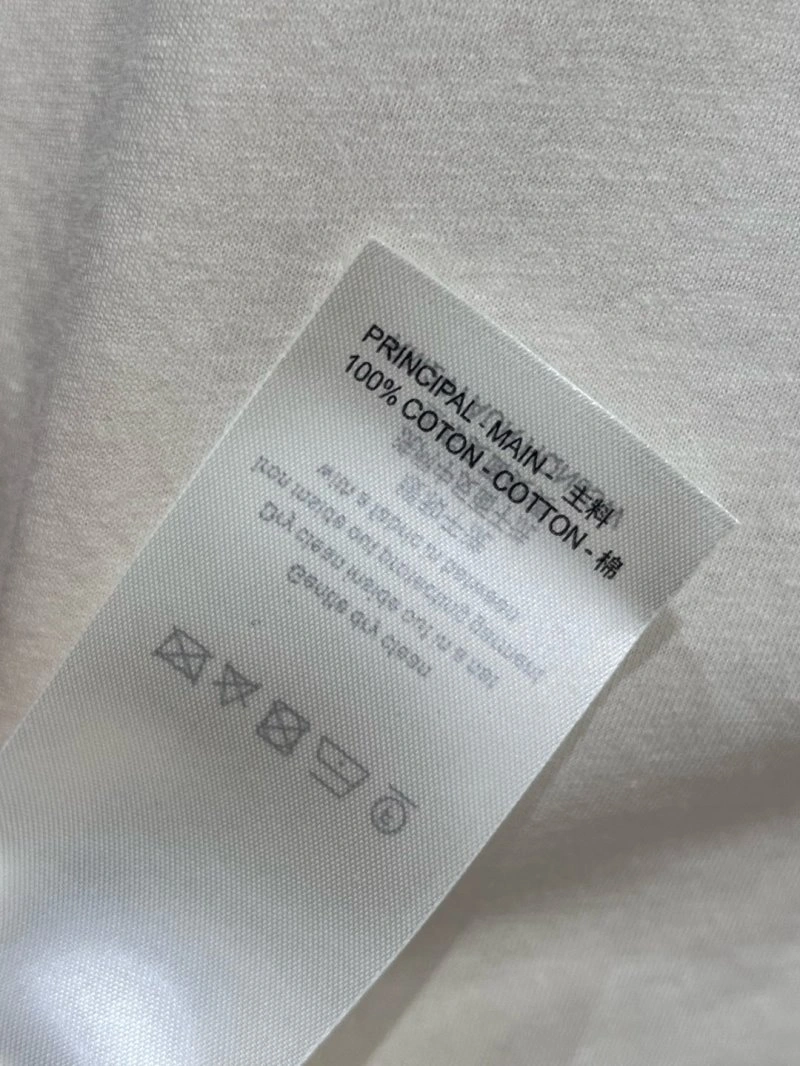 High fidelity Louis Vuitton T-Shirts