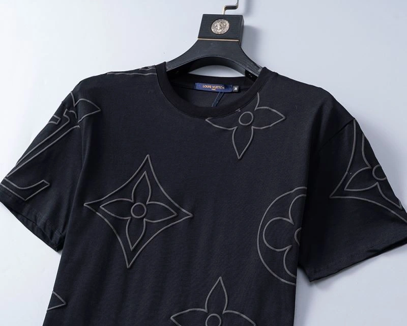 Economical Louis Vuitton T-Shirts