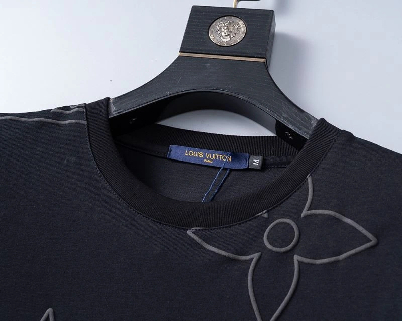 Economical Louis Vuitton T-Shirts