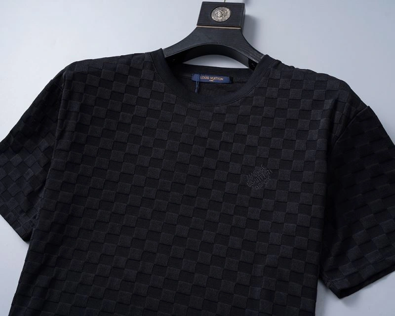 Top match Louis Vuitton T-Shirts