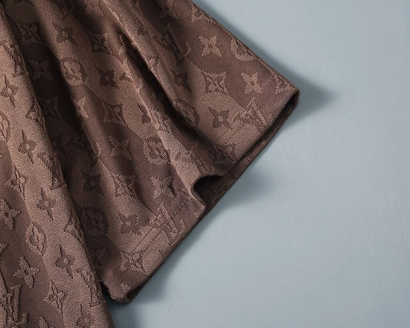Precise copy Louis Vuitton T-Shirts