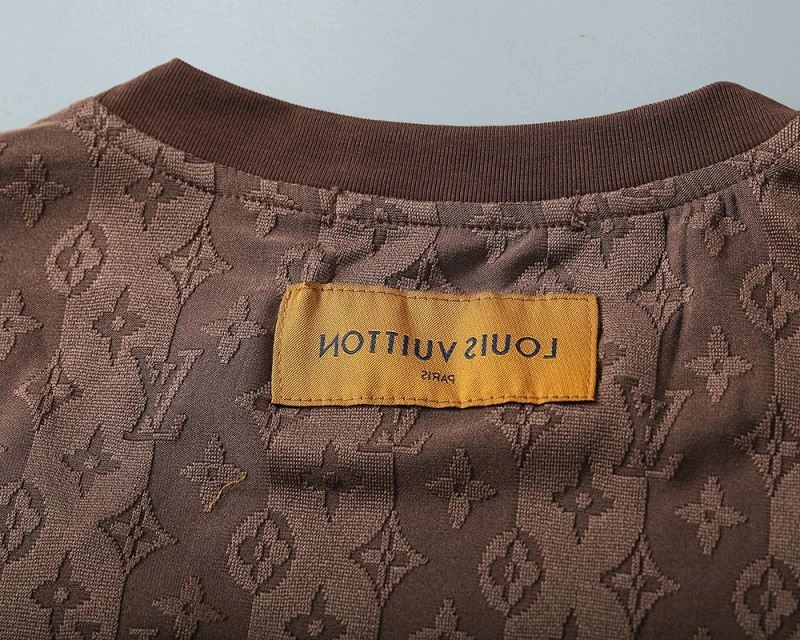Precise copy Louis Vuitton T-Shirts