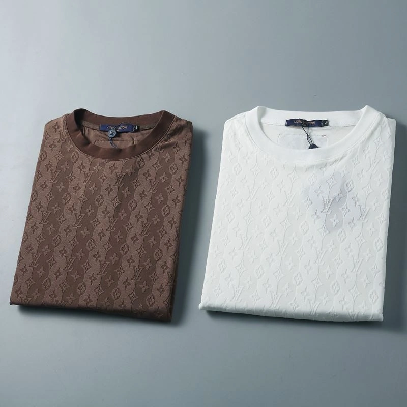 Exact replica Louis Vuitton T-Shirts