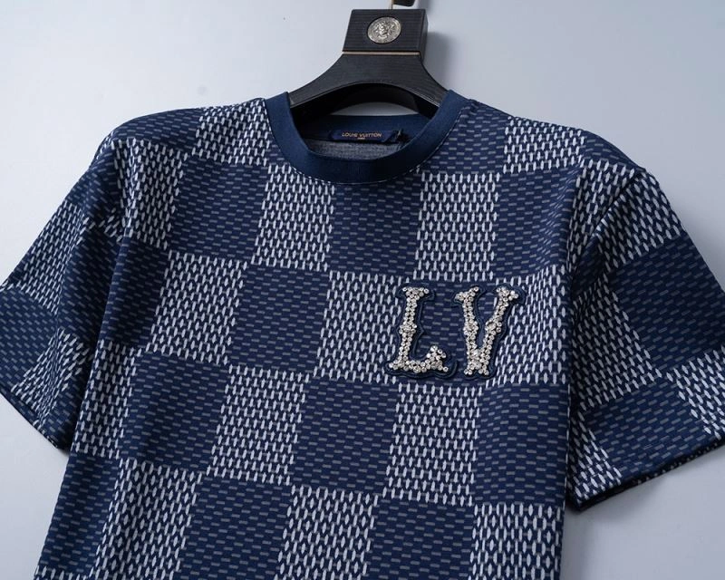 High accuracy Louis Vuitton T-Shirts
