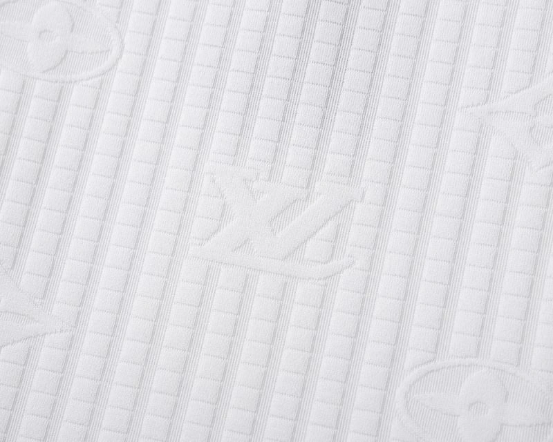 Low-cost Louis Vuitton T-Shirts