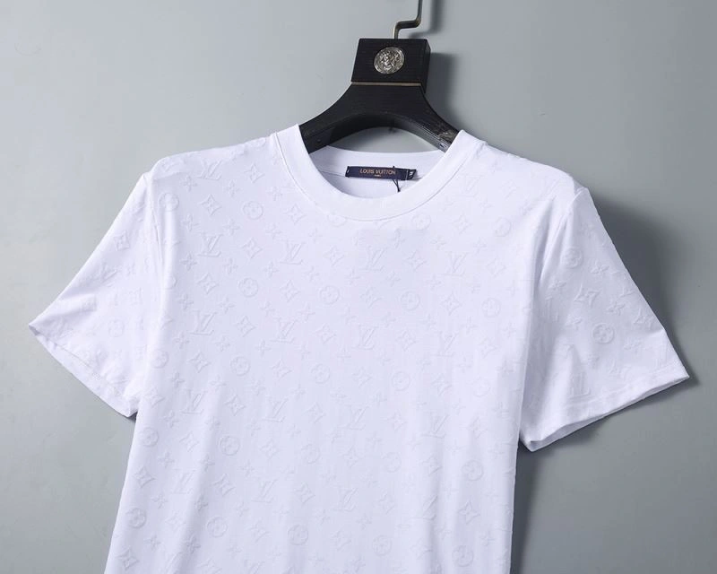 Inexpensive Louis Vuitton T-Shirts