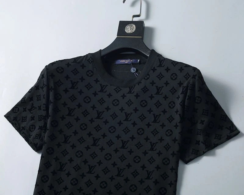 Inexpensive Louis Vuitton T-Shirts