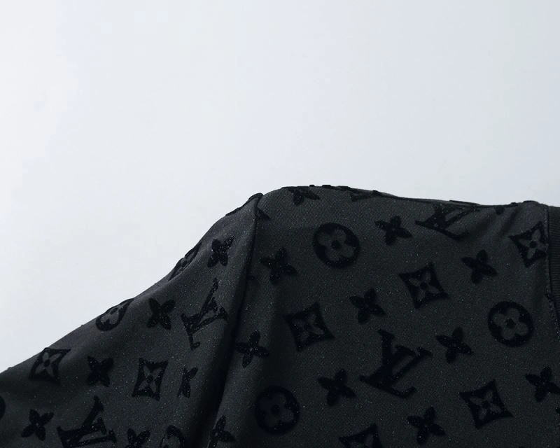 Inexpensive Louis Vuitton T-Shirts