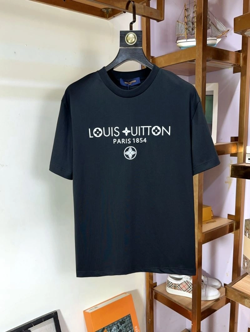 Cut-rate Louis Vuitton T-Shirts