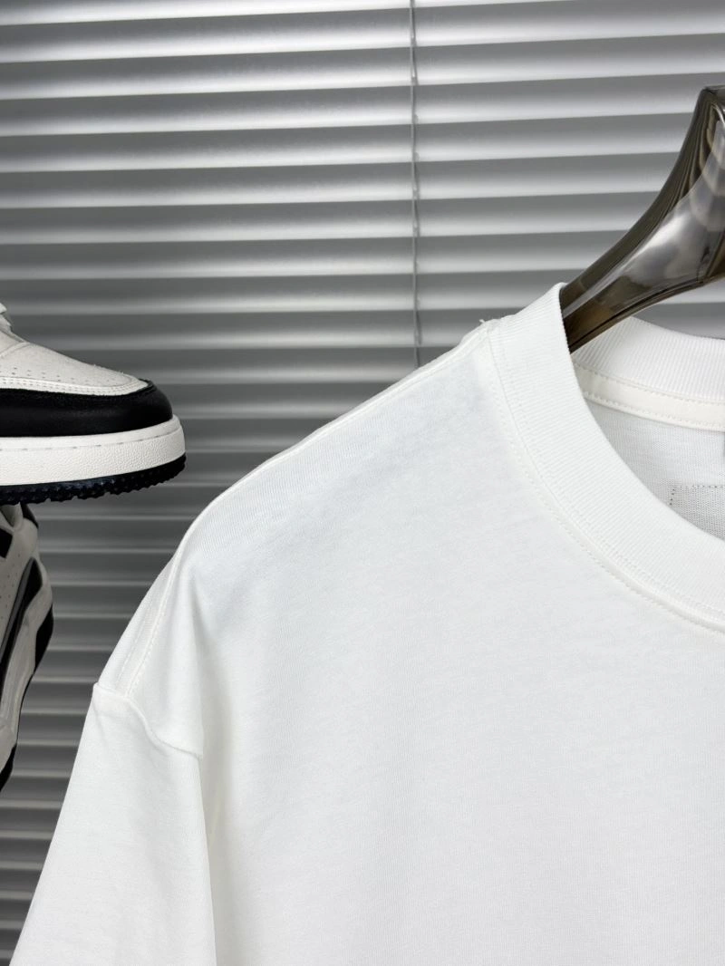Value-priced Louis Vuitton T-Shirts