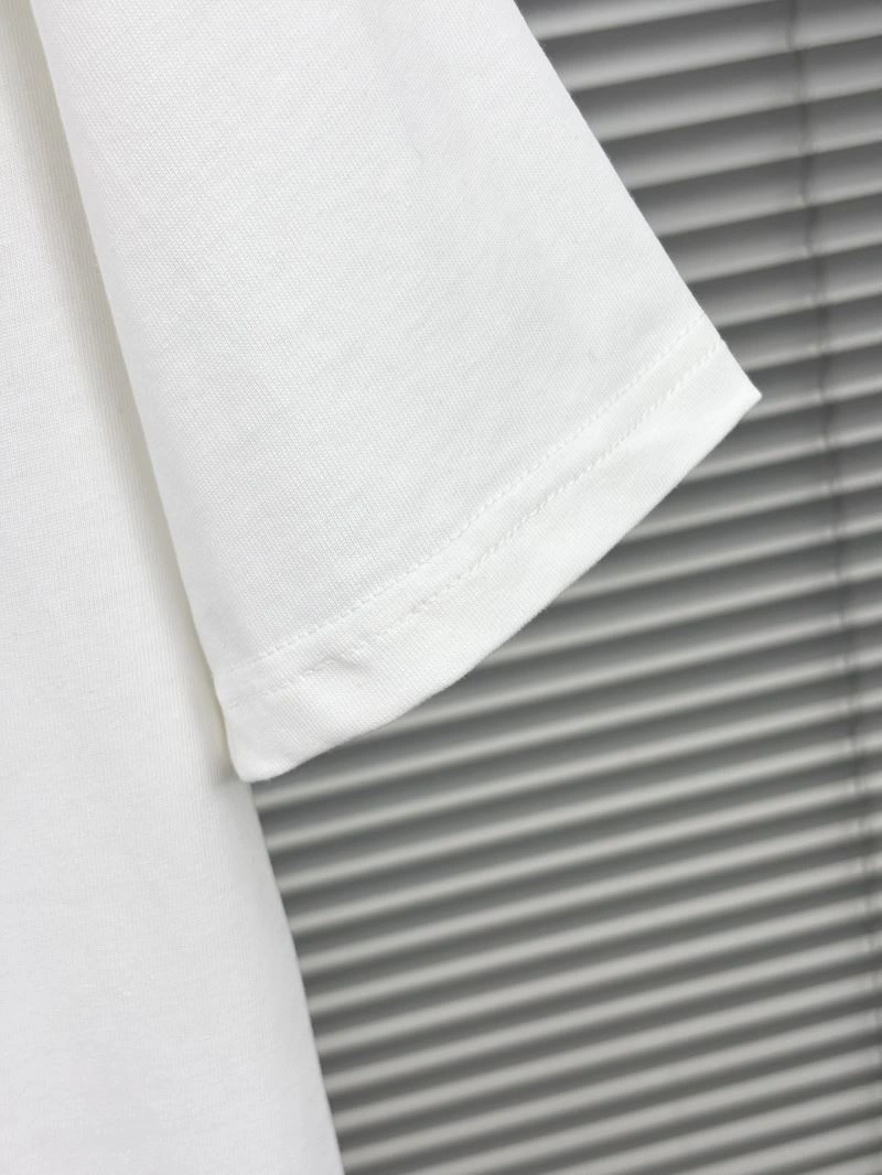 Value-priced Louis Vuitton T-Shirts