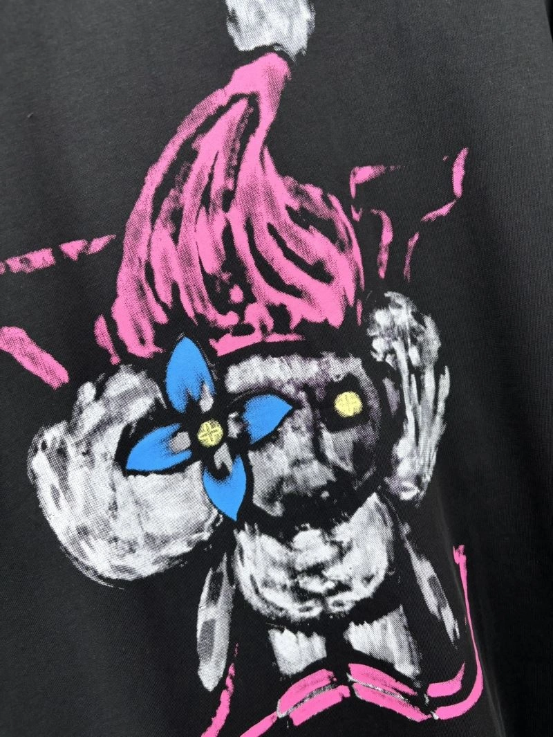 Discounted Louis Vuitton T-Shirts