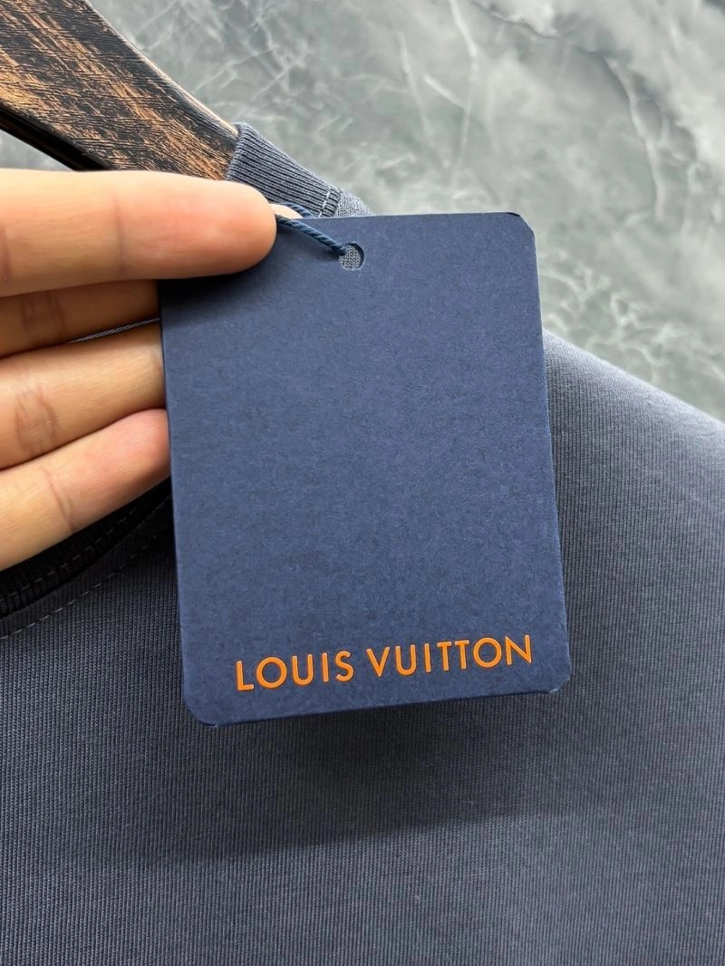 Top match Louis Vuitton T-Shirts