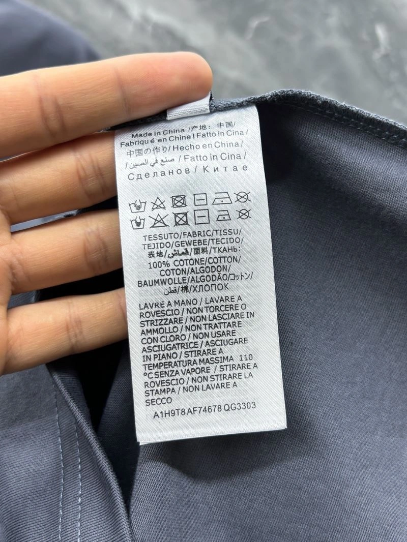 Top match Louis Vuitton T-Shirts
