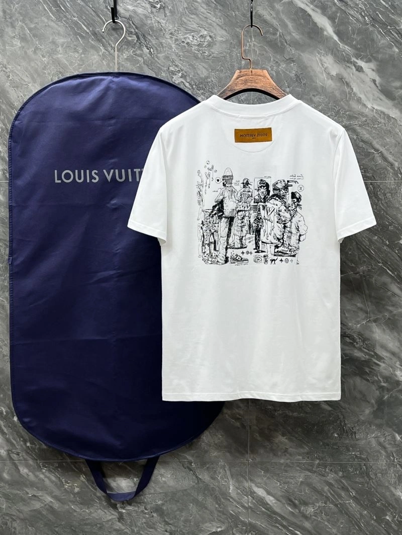 Top match Louis Vuitton T-Shirts