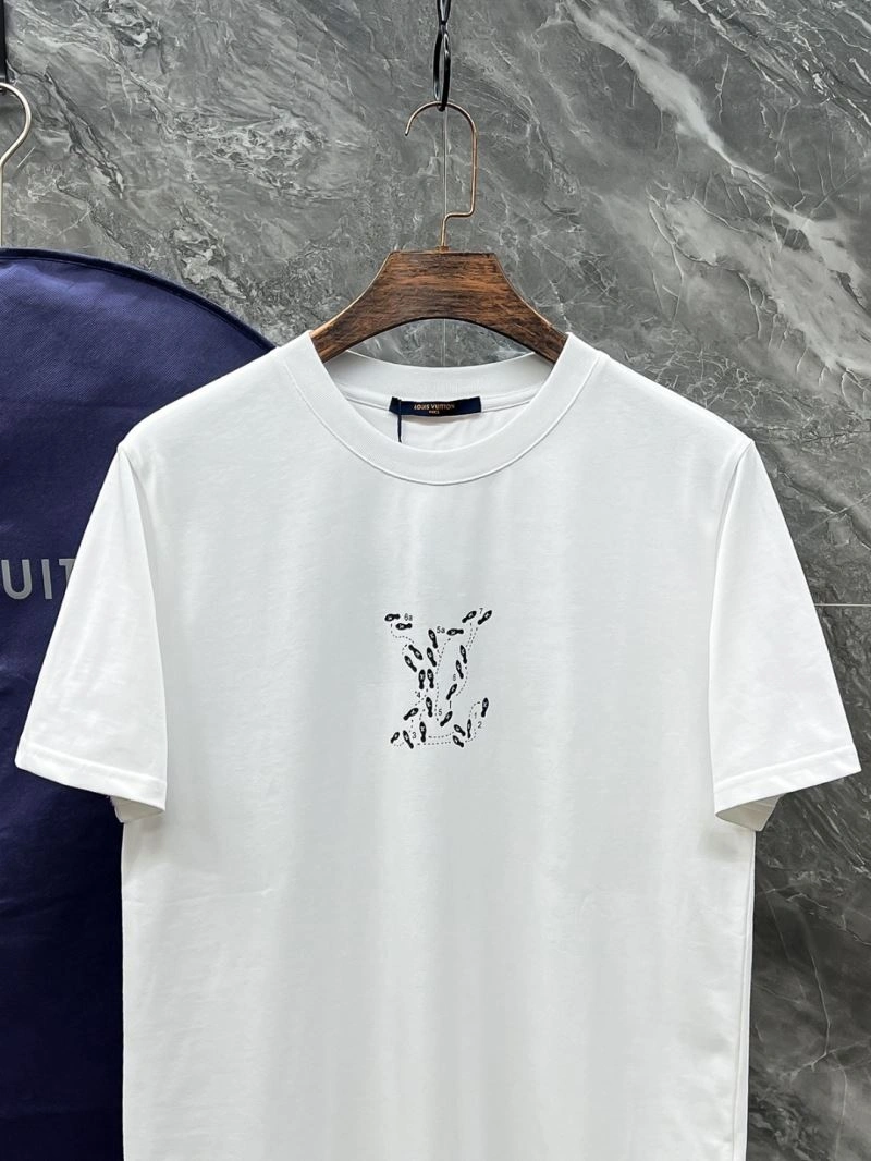 Top match Louis Vuitton T-Shirts