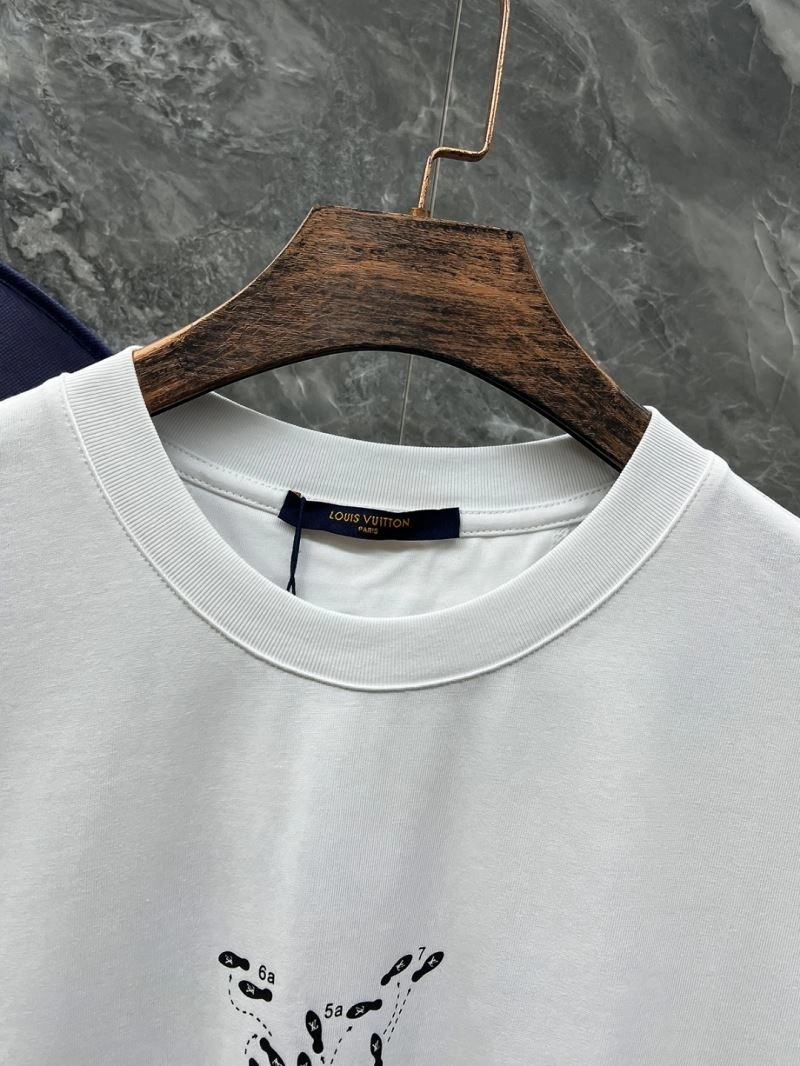 Top match Louis Vuitton T-Shirts