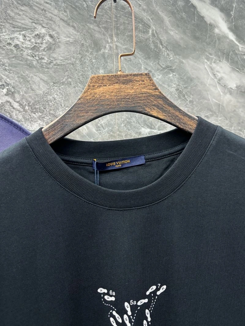 Top mirror Louis Vuitton T-Shirts