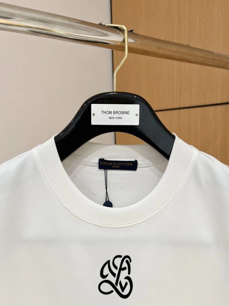 1:1 copy Louis Vuitton T-Shirts