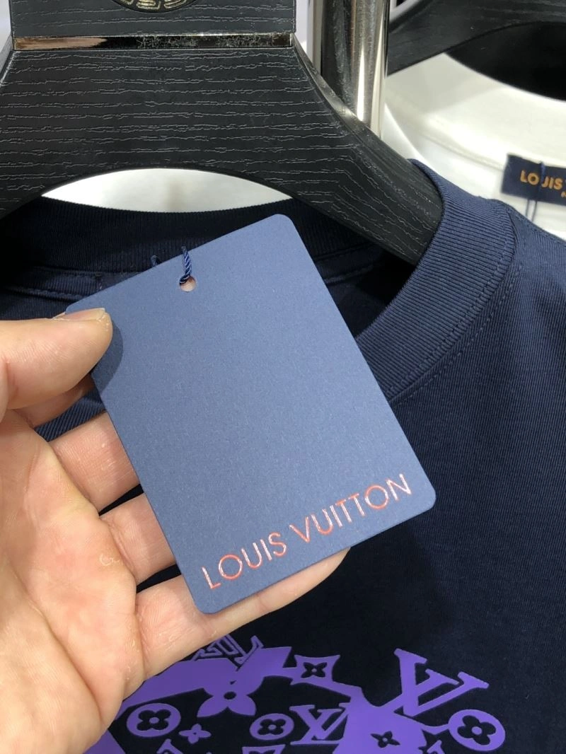 Low-cost Louis Vuitton T-Shirts