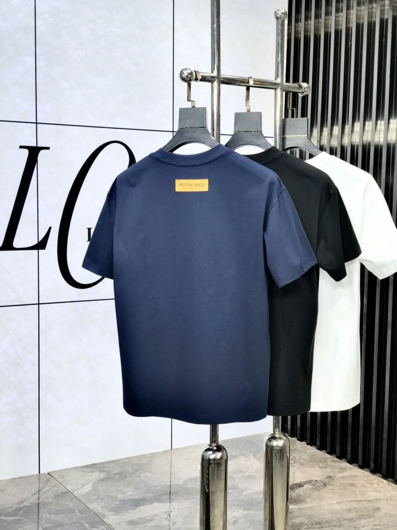 Low-cost Louis Vuitton T-Shirts