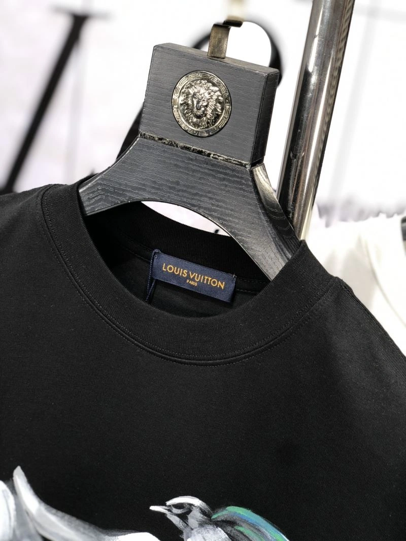 Bargain Louis Vuitton T-Shirts