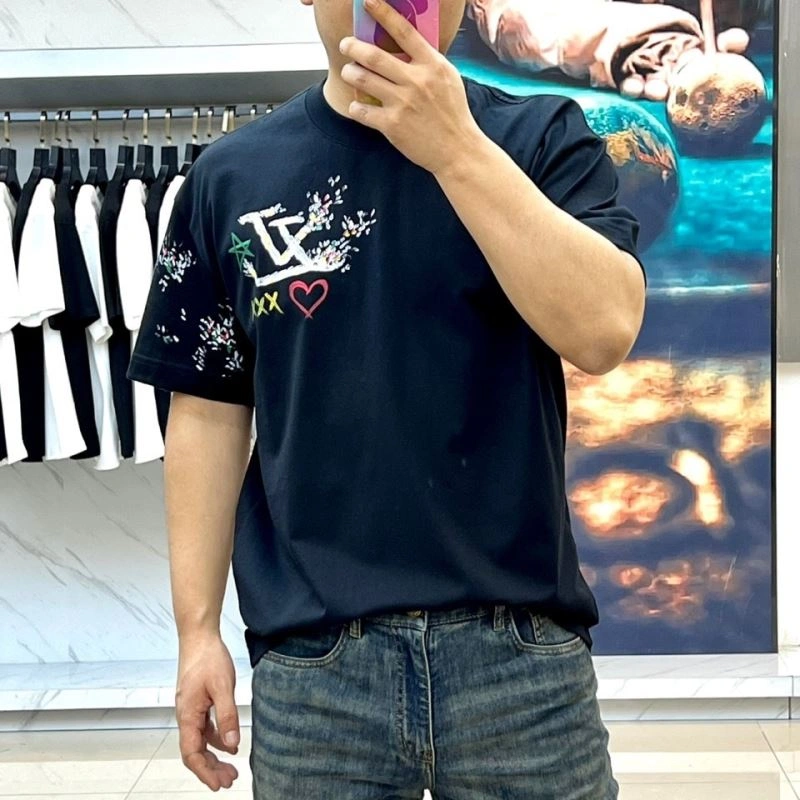 High fidelity Louis Vuitton T-Shirts