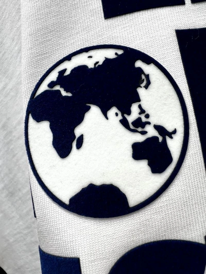 Value-priced Louis Vuitton T-Shirts
