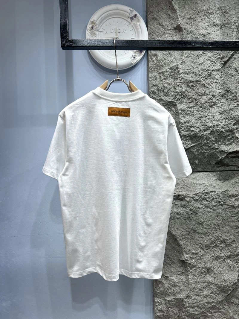 Value-priced Louis Vuitton T-Shirts