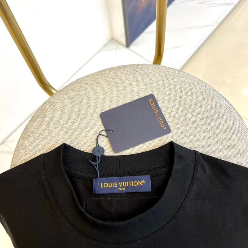 Inexpensive Louis Vuitton T-Shirts