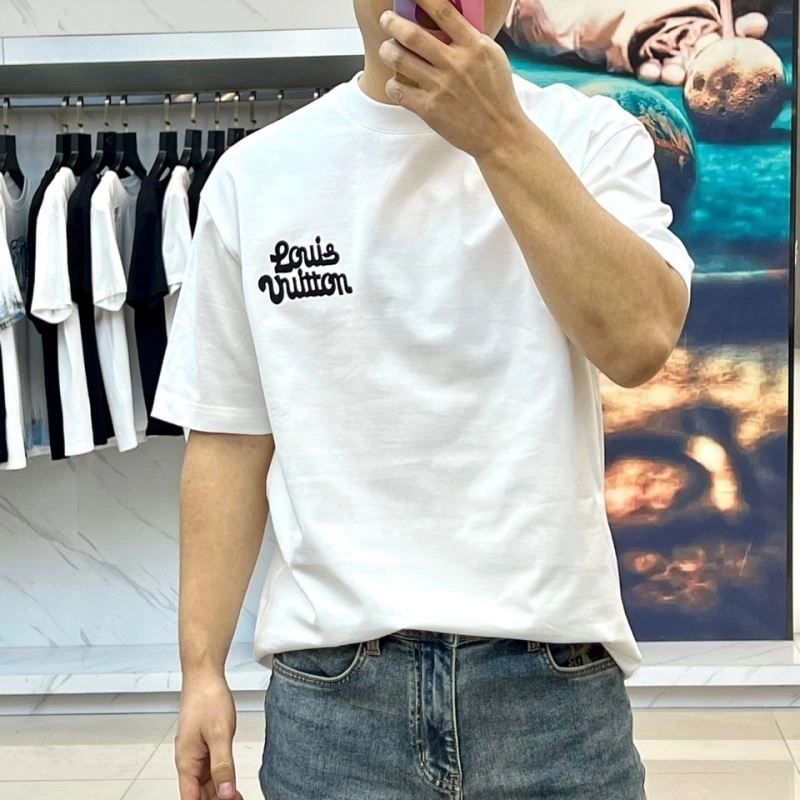 Cut-rate Louis Vuitton T-Shirts