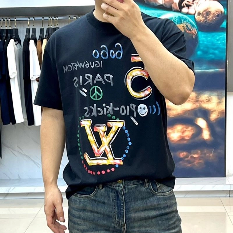 High accuracy Louis Vuitton T-Shirts