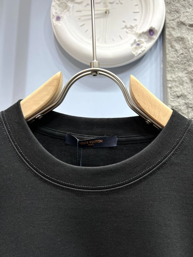 Bargain Louis Vuitton T-Shirts