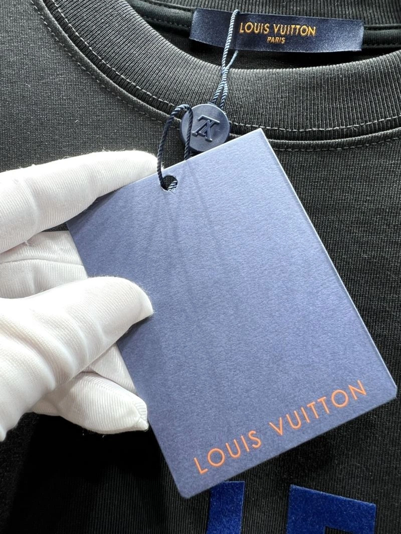 Bargain Louis Vuitton T-Shirts