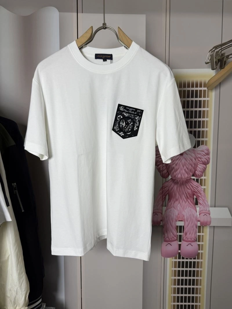 Top mirror Louis Vuitton T-Shirts