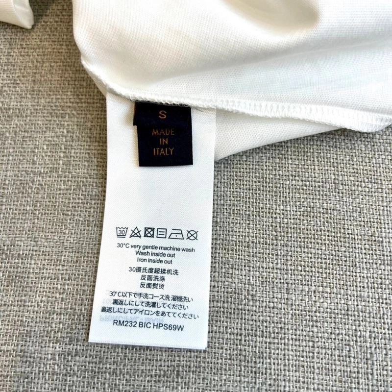 Inexpensive Louis Vuitton T-Shirts