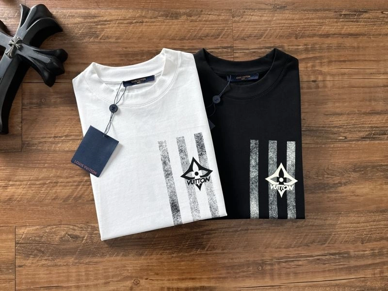 Indistinguishable Louis Vuitton T-Shirts
