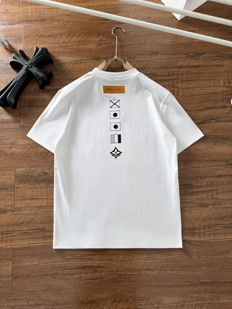 Indistinguishable Louis Vuitton T-Shirts