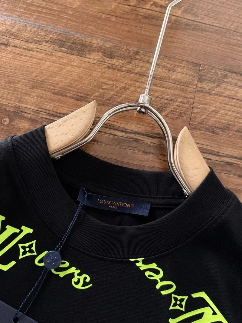 Precise copy Louis Vuitton T-Shirts