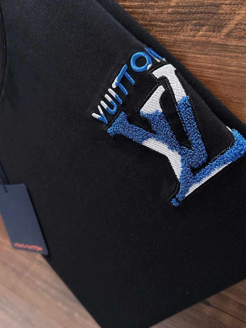 Precise copy Louis Vuitton T-Shirts