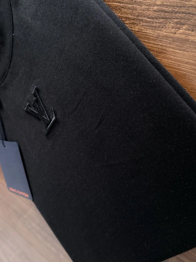 High accuracy Louis Vuitton T-Shirts