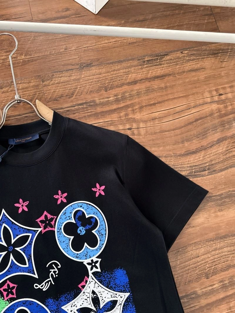 High accuracy Louis Vuitton T-Shirts