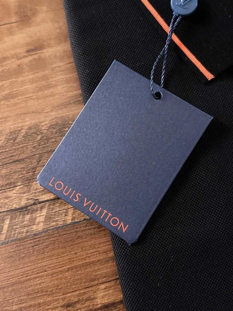 Exact replica Louis Vuitton T-Shirts