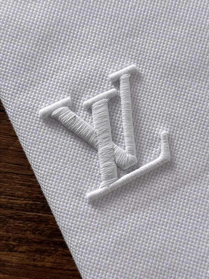 Factory-made Louis Vuitton T-Shirts