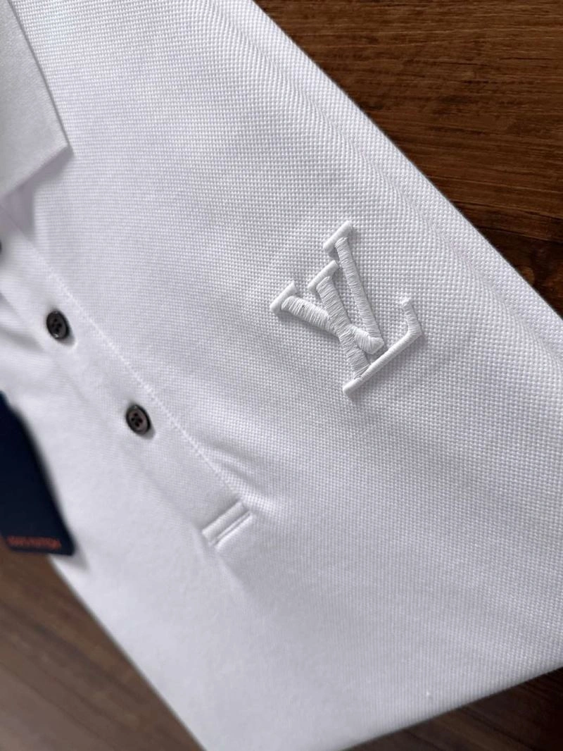 Factory-made Louis Vuitton T-Shirts