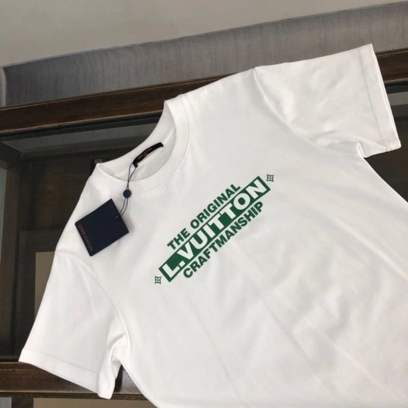 Exact replica Louis Vuitton T-Shirts
