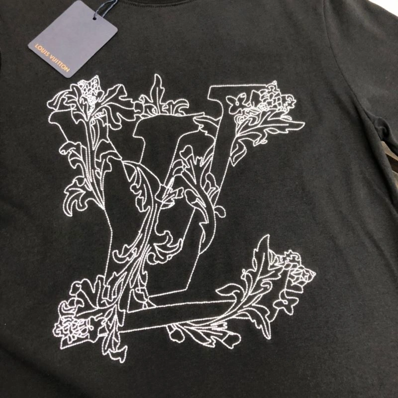 Inexpensive Louis Vuitton T-Shirts