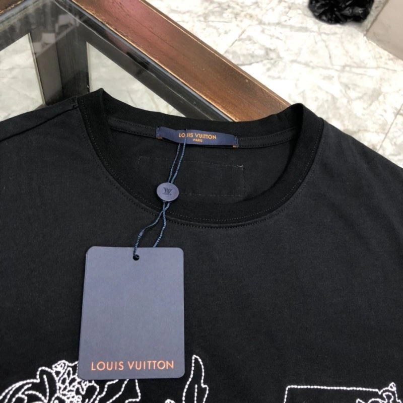 Inexpensive Louis Vuitton T-Shirts