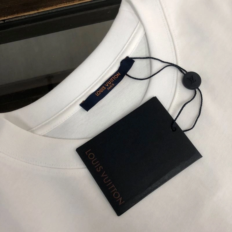 Inexpensive Louis Vuitton T-Shirts